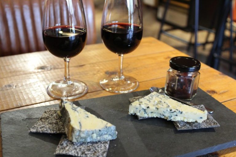 What are the Best Bars in York? ⋆ Best Things To Do In York
